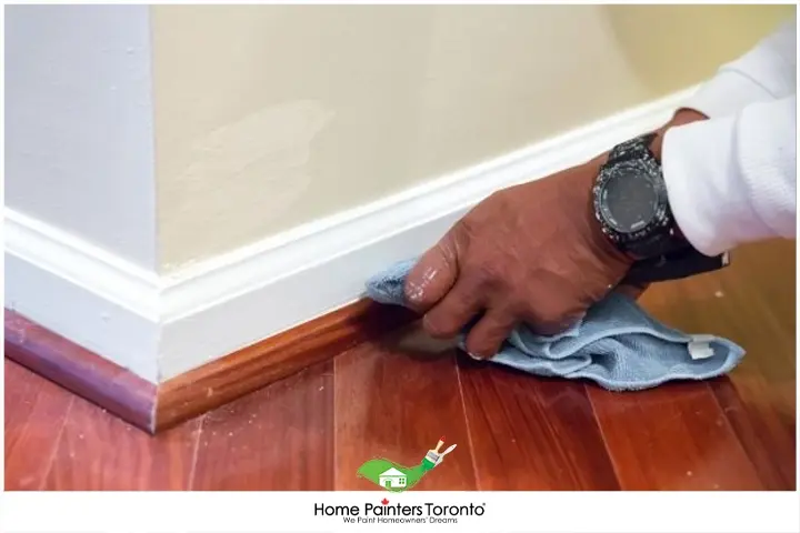 How To Install Shoe Moulding With and Without Nails