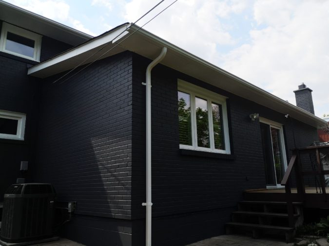 Vinyl Windows and Vinyl Siding Painting - Home Painters Toronto
